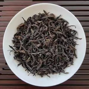 Oolong "Wu Yi Rou Gui" or "Wuyi Rougui / Cinnamon" (from China Tea Boo